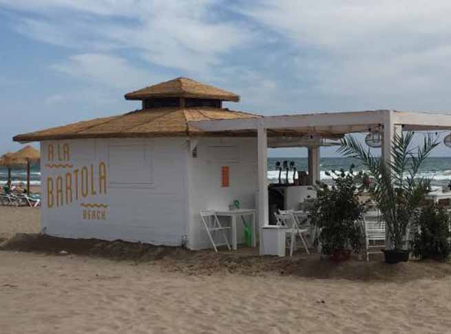 A LA BARTOLA BEACH » Paseo Marítimo de la Patacona, 83. Alboraya.