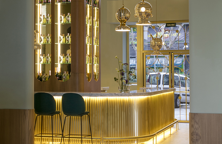 GARRA BAR » Plaza de España, 18. Madrid.