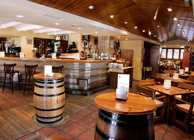 BODEGÓN DE SAN VICENTE » Calle Virgen de Luján, 45. Sevilla.